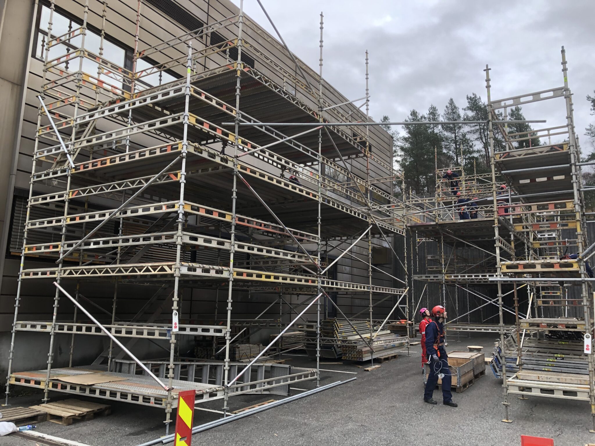 SEM Sikkerhet AS | Stillasbygging | Stillaskurs | Bergen og Hordaland